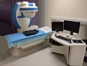 Magnet-Controlled Capsule Endoscopy - S.H. Ho Centre for Digestive ...